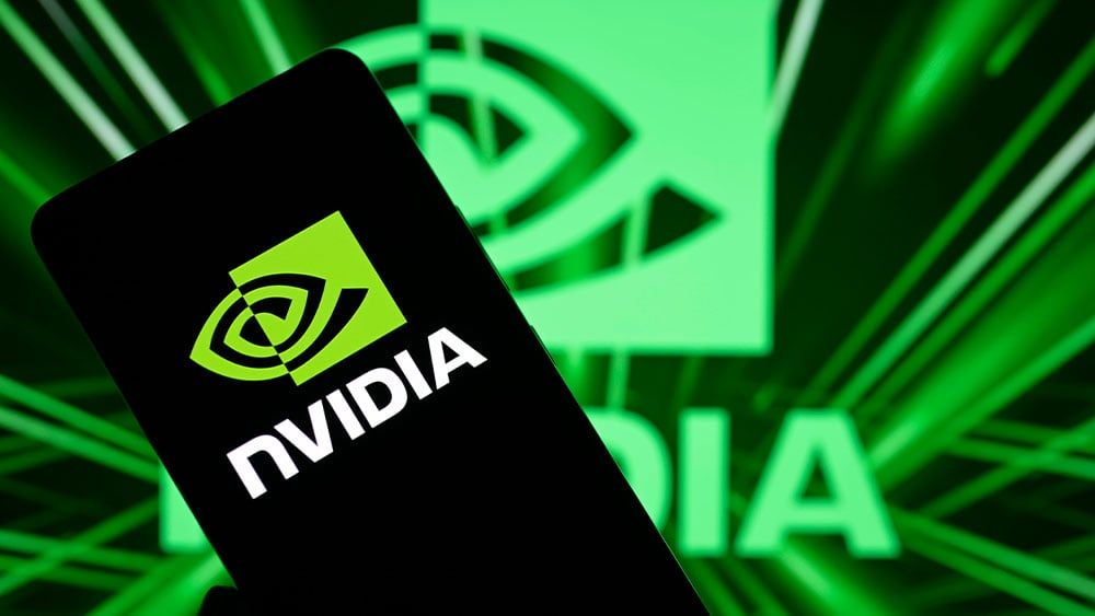 Nvidia Breaks Key Level Amid Big Tech's FOMO. Is…