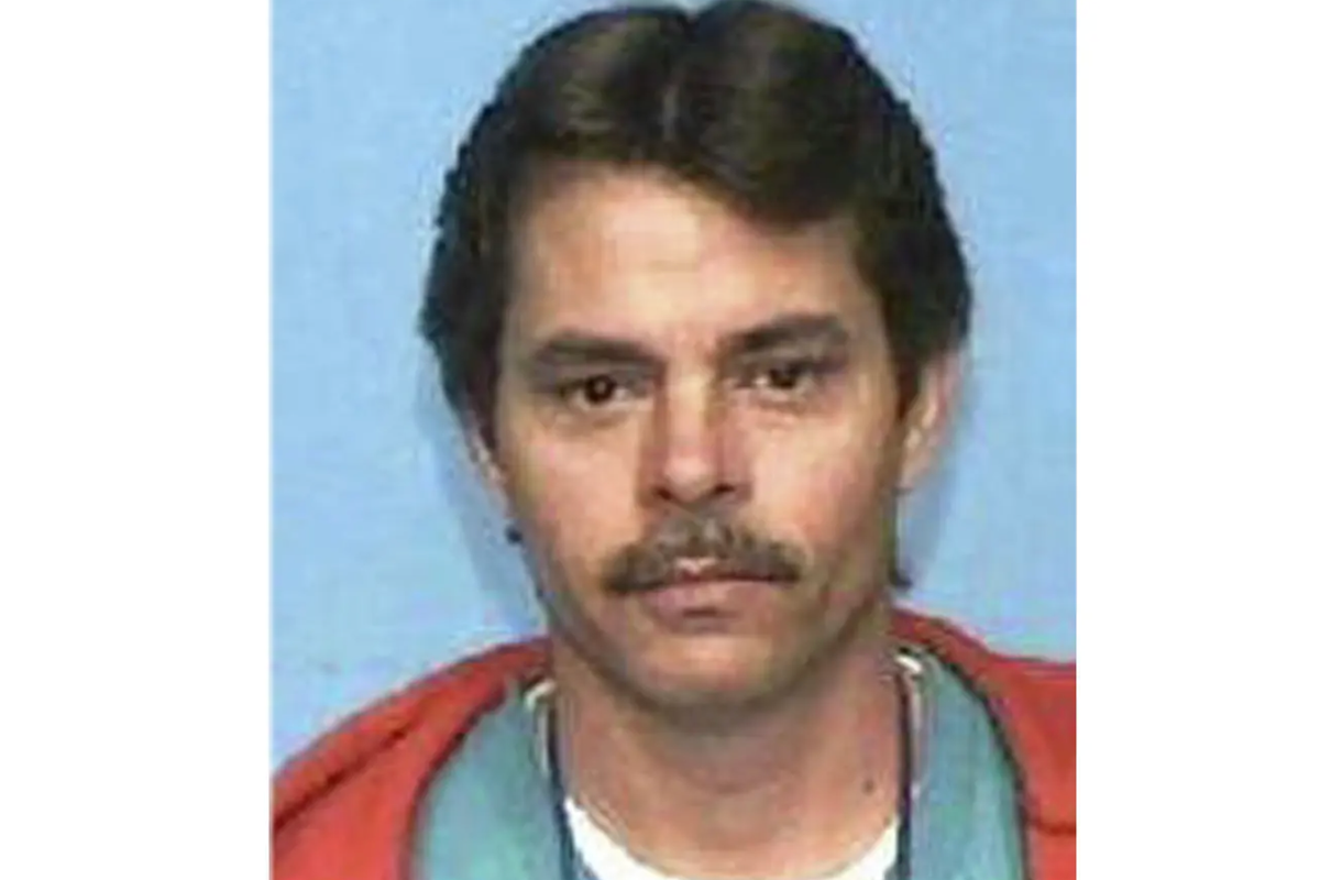 DNA evidence helps solve yogurt shop murders of four…