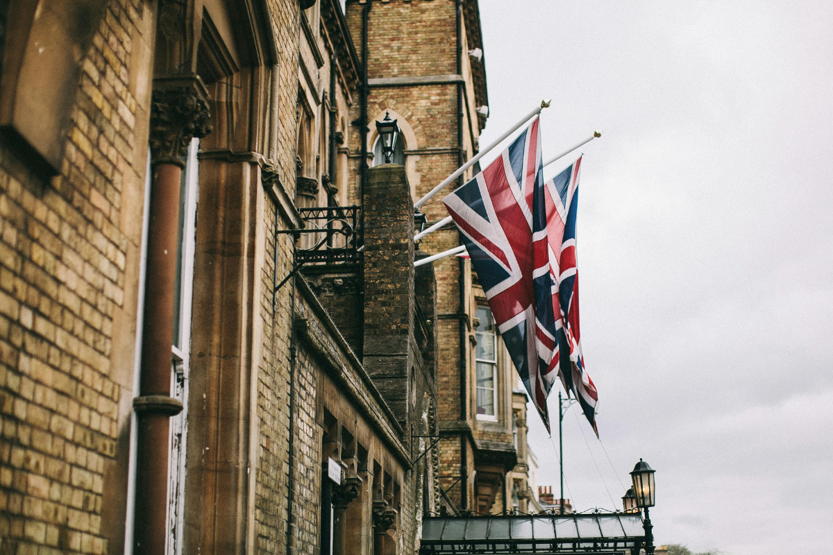 MI5 Ex-Boss Warns UK May Already Be at Hybrid War with…