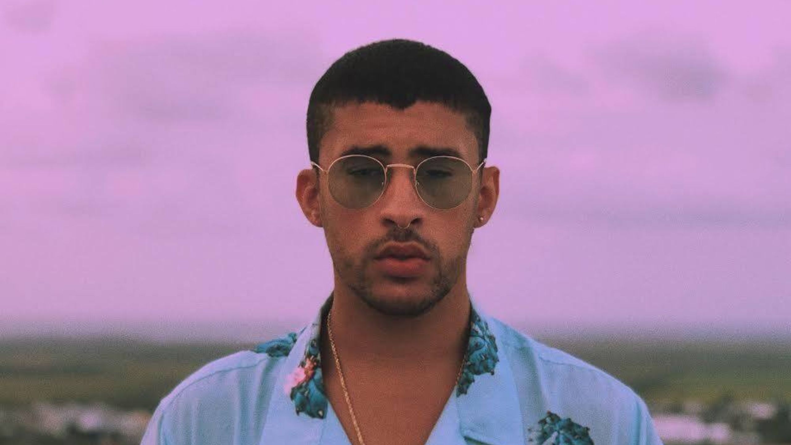 10 Photos of Bad Bunny: Puerto Rican Rapper in…