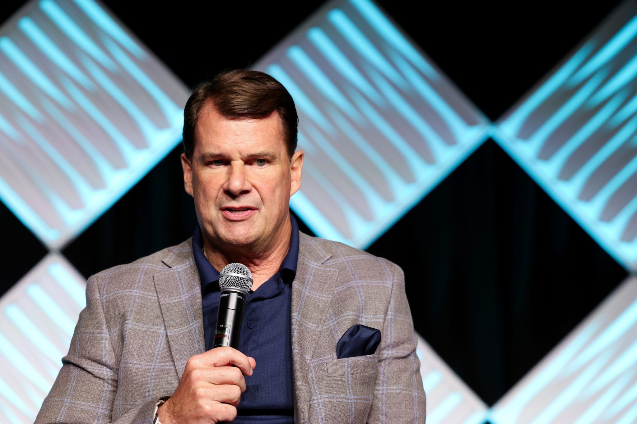 Ford CEO warns there’s a dearth of blue-collar workers…