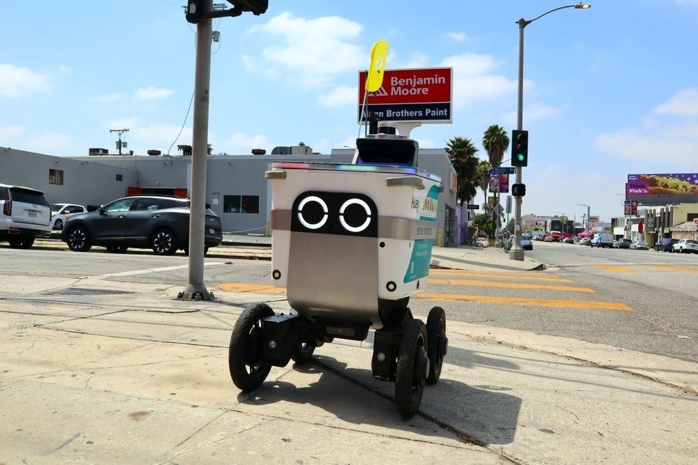 Serve Robotics Brings Autonomous Deliveries To Chicago…