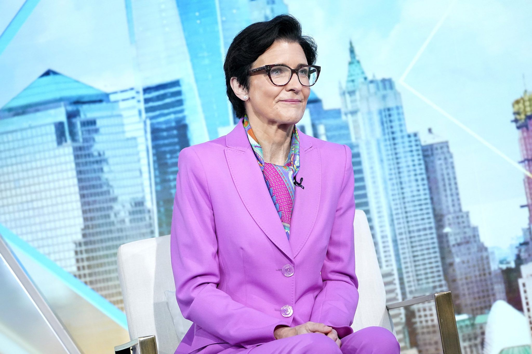 Citi begins retraining 175,000 employees in working…
