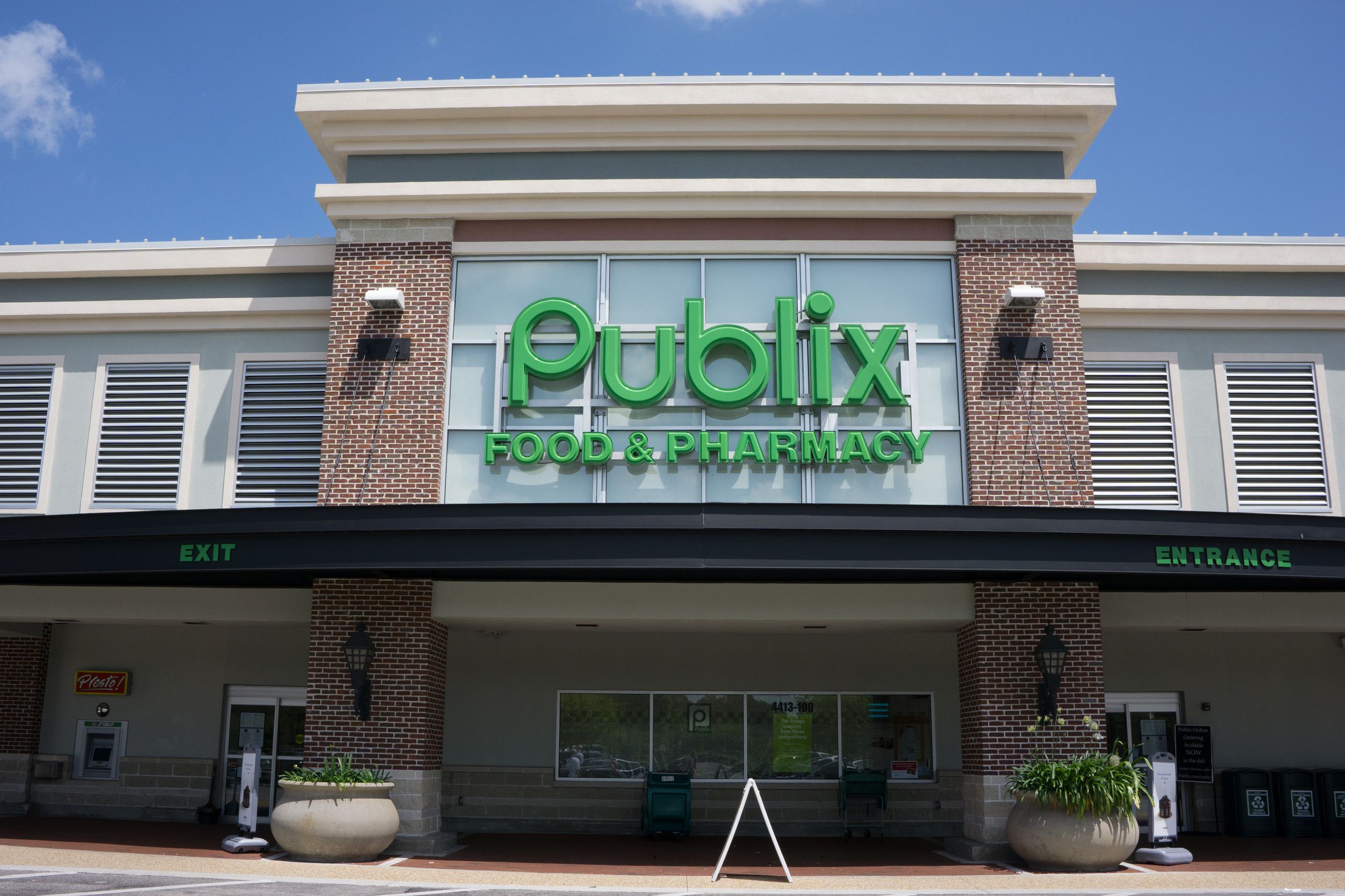 7 Reasons Why Publix Grocery Stores Are Also Selling…