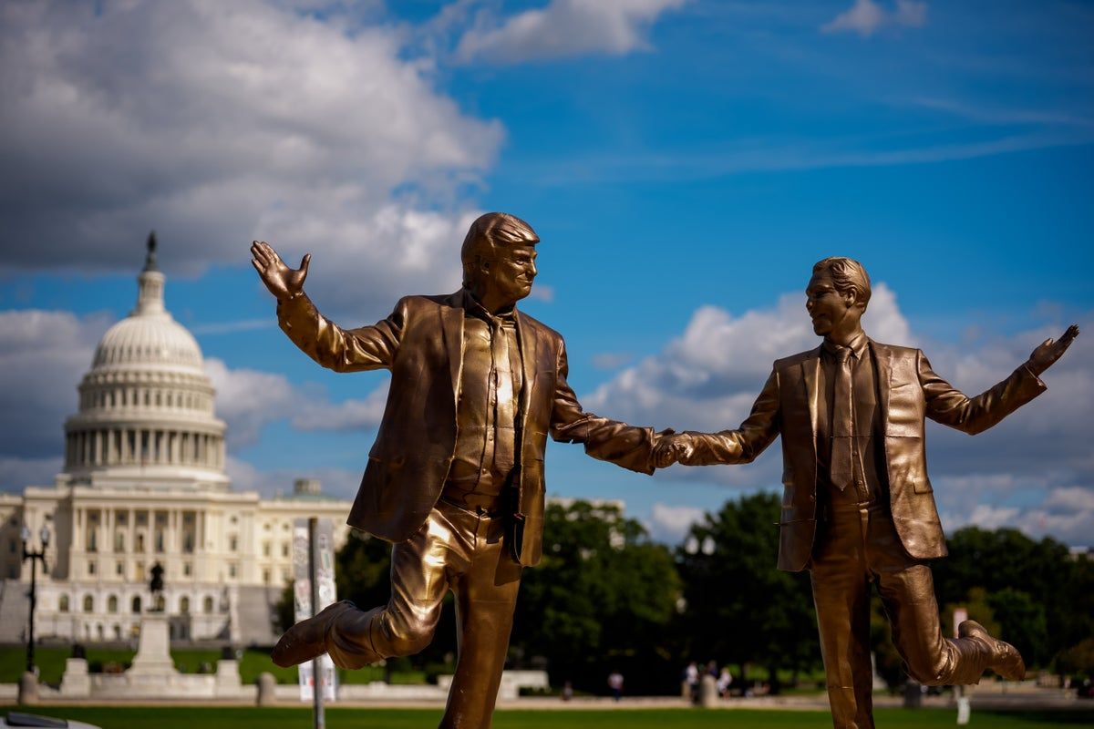 Statue of Trump and Jeffrey Epstein holding hands…