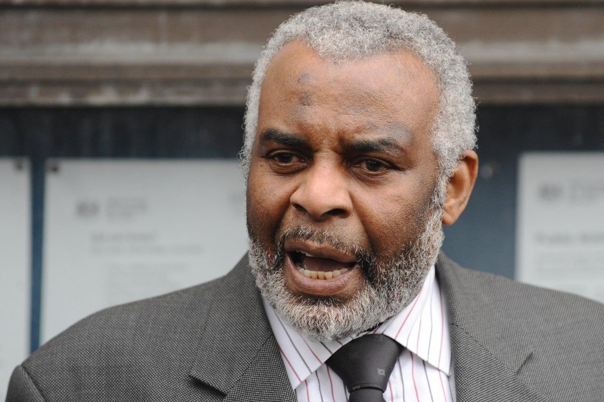 Stephen Lawrence’s father demands justice as killer…