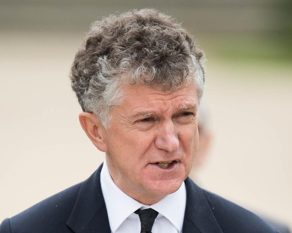 Jonathan Powell: the trusted aide Starmer is shielding…