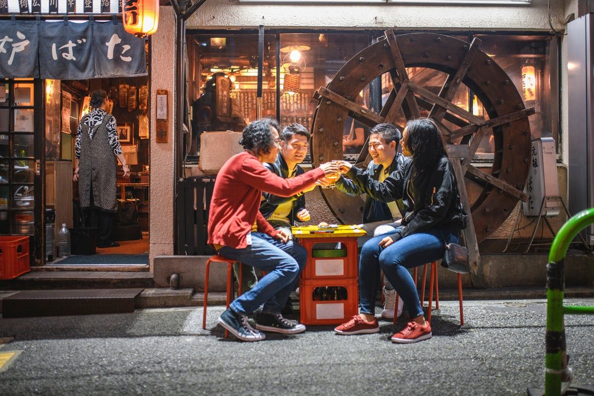 Is it safe to drink alcohol in Japan? Foreign Office…