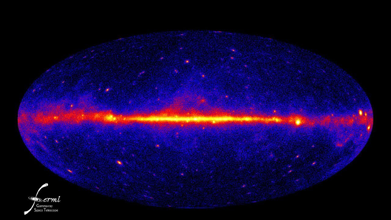 Mysterious glow at the Milky Way's center could…