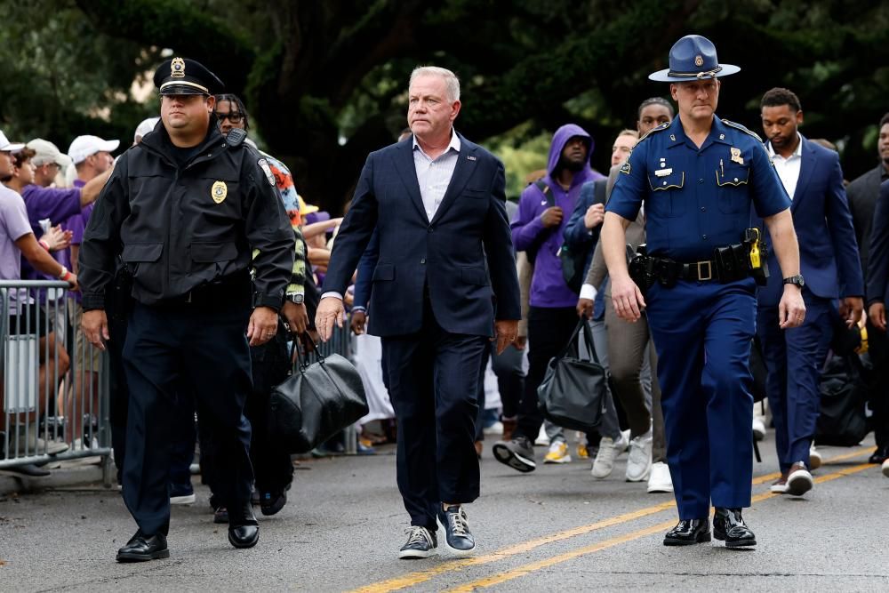 Landry says LSU athletics director won’t pick next…