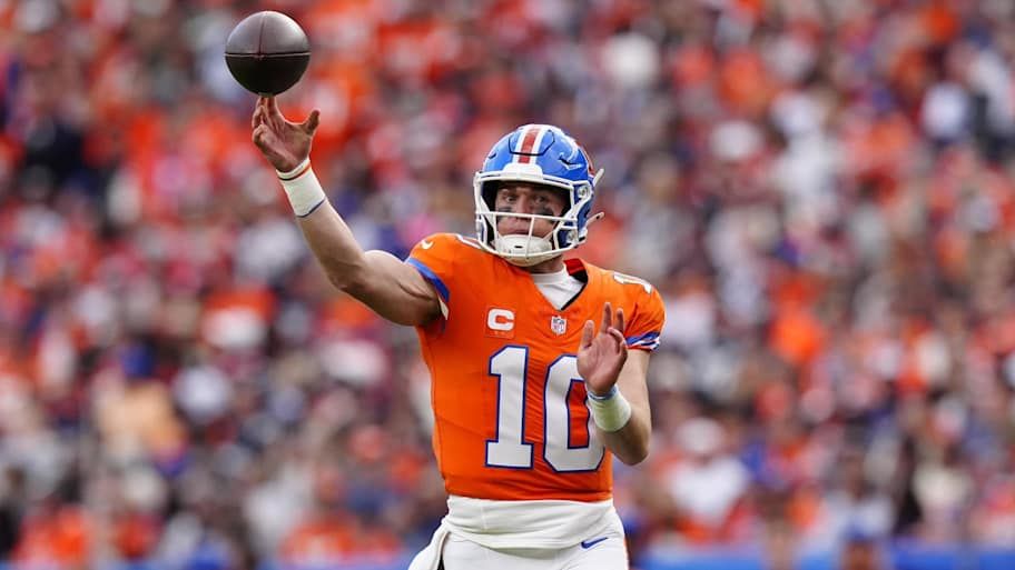 Sports Illustrated - Broncos vs. Texans Final Score…