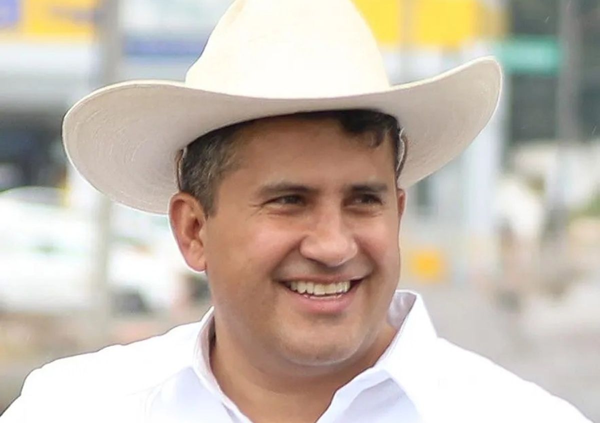 Quick Facts On Carlo Manzo Of Mexico: Mayor Killed On…