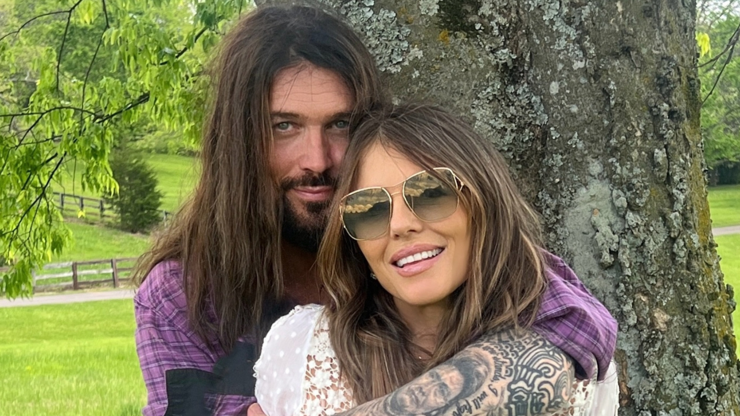 Liz Hurley, Billy Ray Cyrus Seek Therapy Over Singer's…