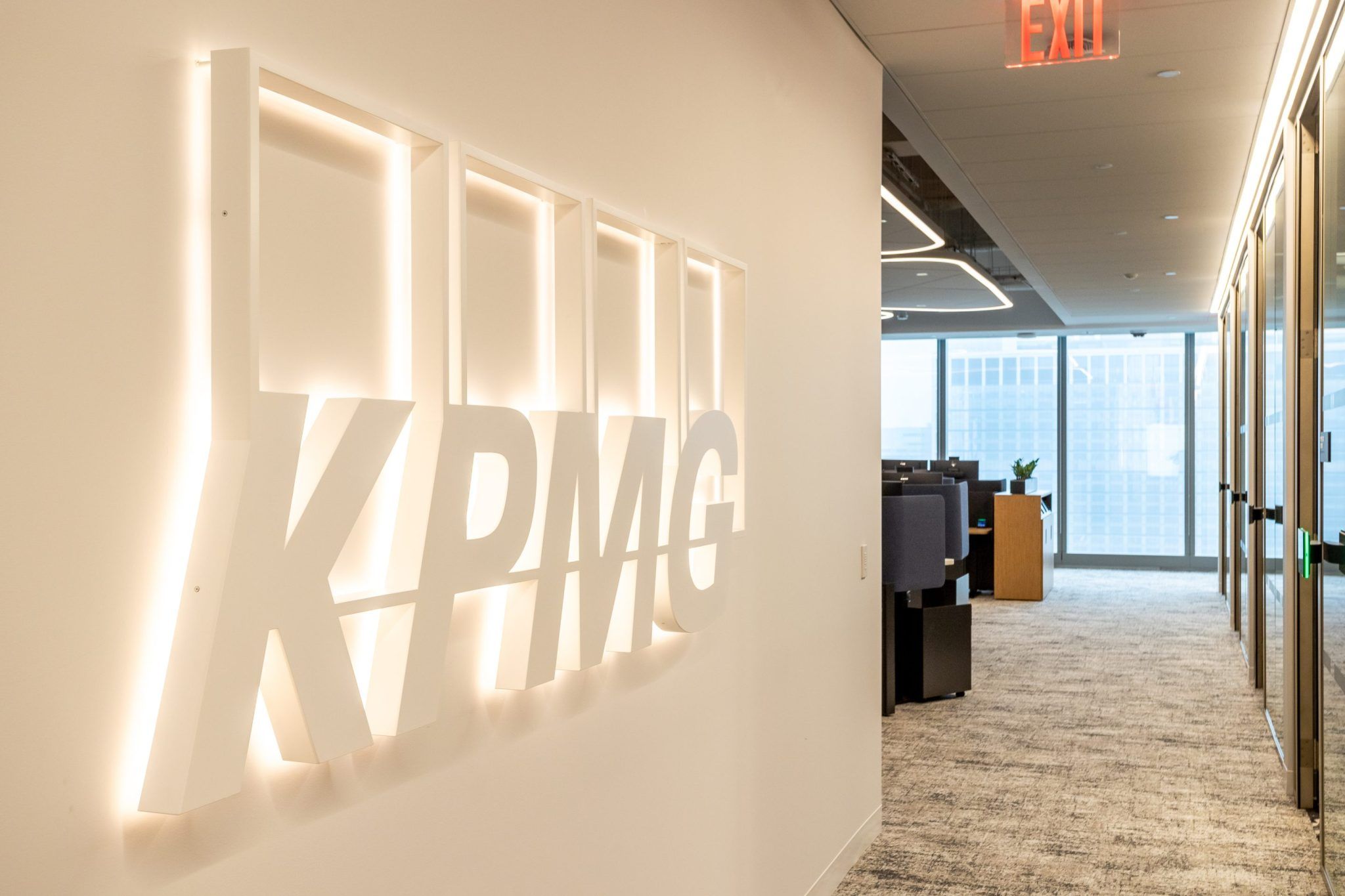 KPMG’s new CEO joined as an intern 33 years ago. Now…