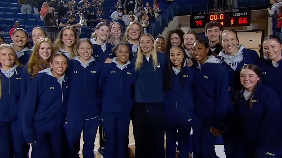 Sports Illustrated - Geno Auriemma Compliments and…