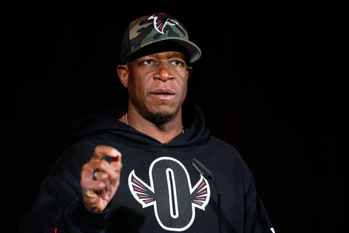 Atlanta Falcons players to see video about Jesse…