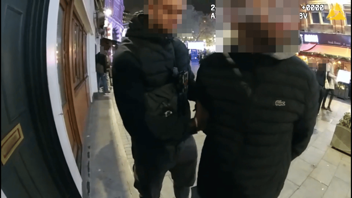 Met Police snares 140 criminals in week-long blitz on…