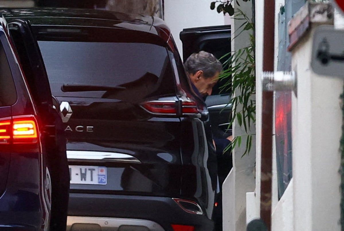Nicolas Sarkozy pictured arriving at his Paris home as…