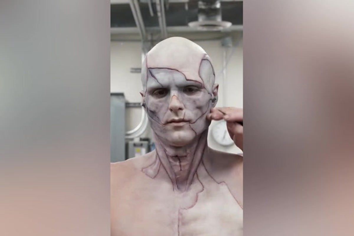 Watch how Jacob Elordi transforms into Frankenstein’s…