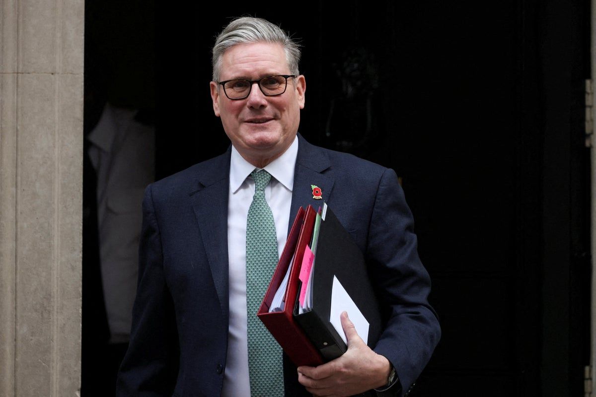 Watch live: Keir Starmer faces PMQs as Wes Streeting…