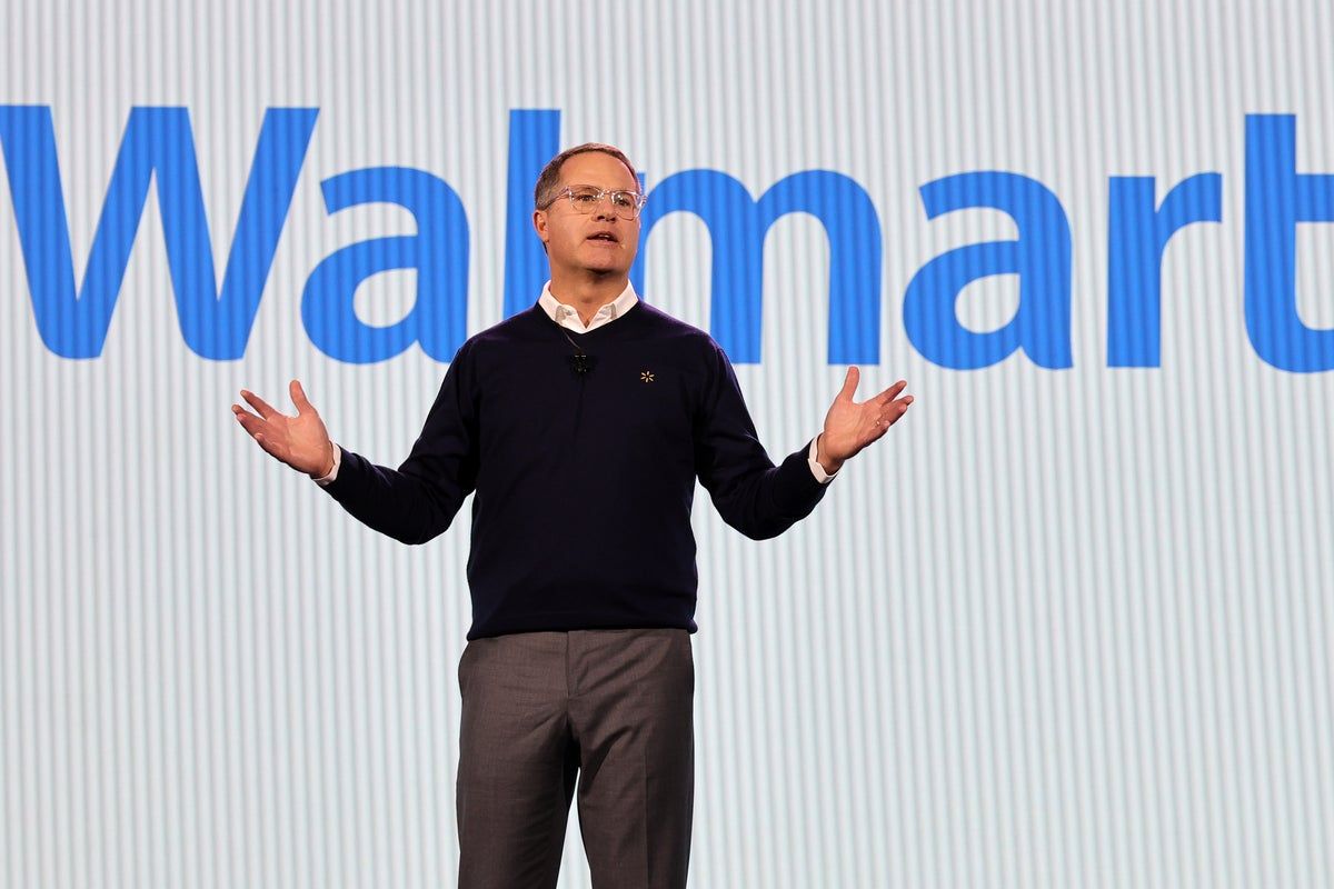 Walmart CEO Doug McMillon retiring after 11 years as…