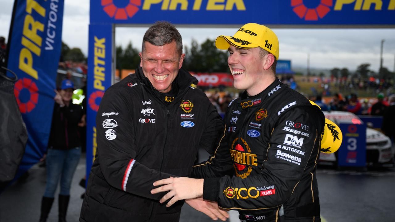 Supercars legend Tander calls time on racing career