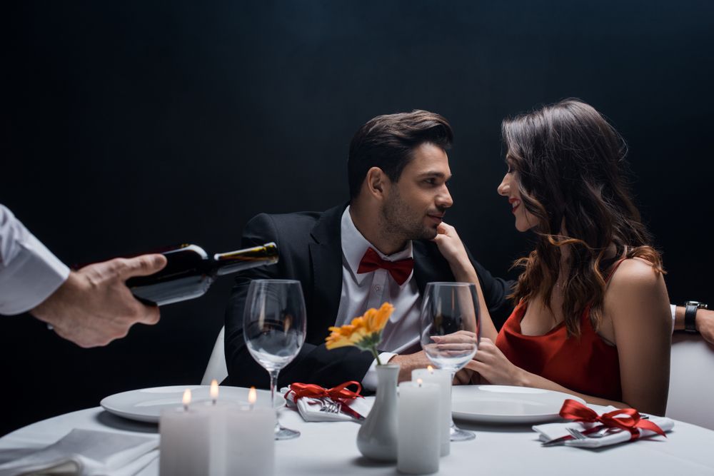 7 “Boomer” Dating Rules That Are Actually Still Genius