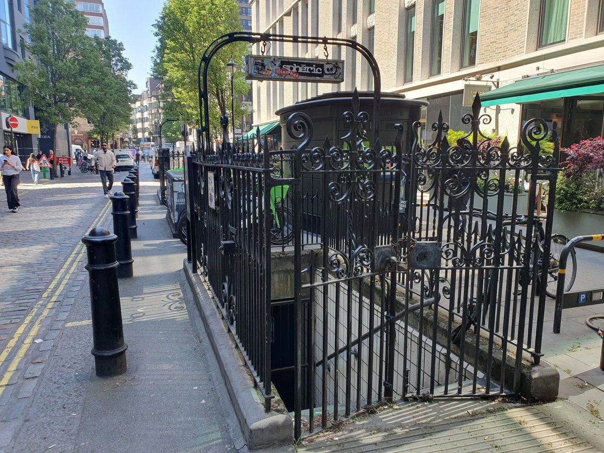 Soho toilet called 'top cottaging spot in the UK'…