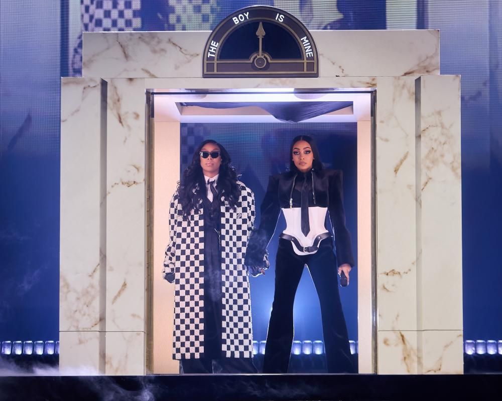 Brandy and Monica review – 90s R&B heavyweights bring…