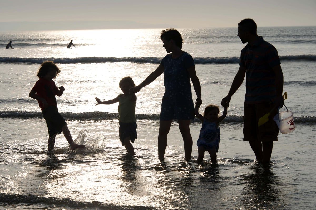 Two-child limit scrapped at cost of £3bn to cut child…