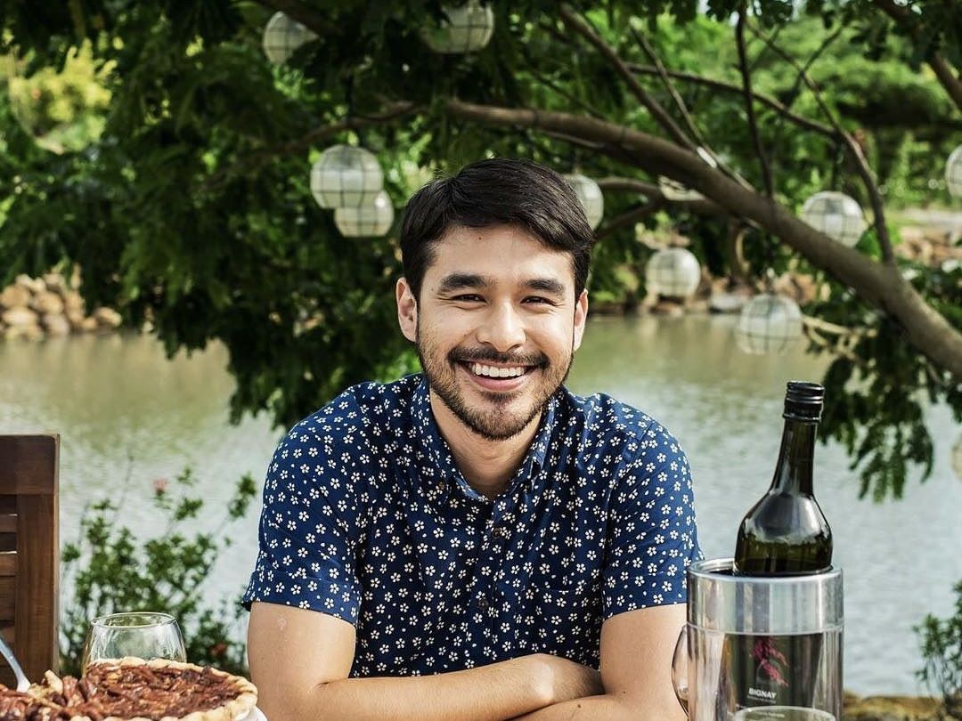 Who Is Atom Araullo's Girlfriend? News Anchor Reveals…