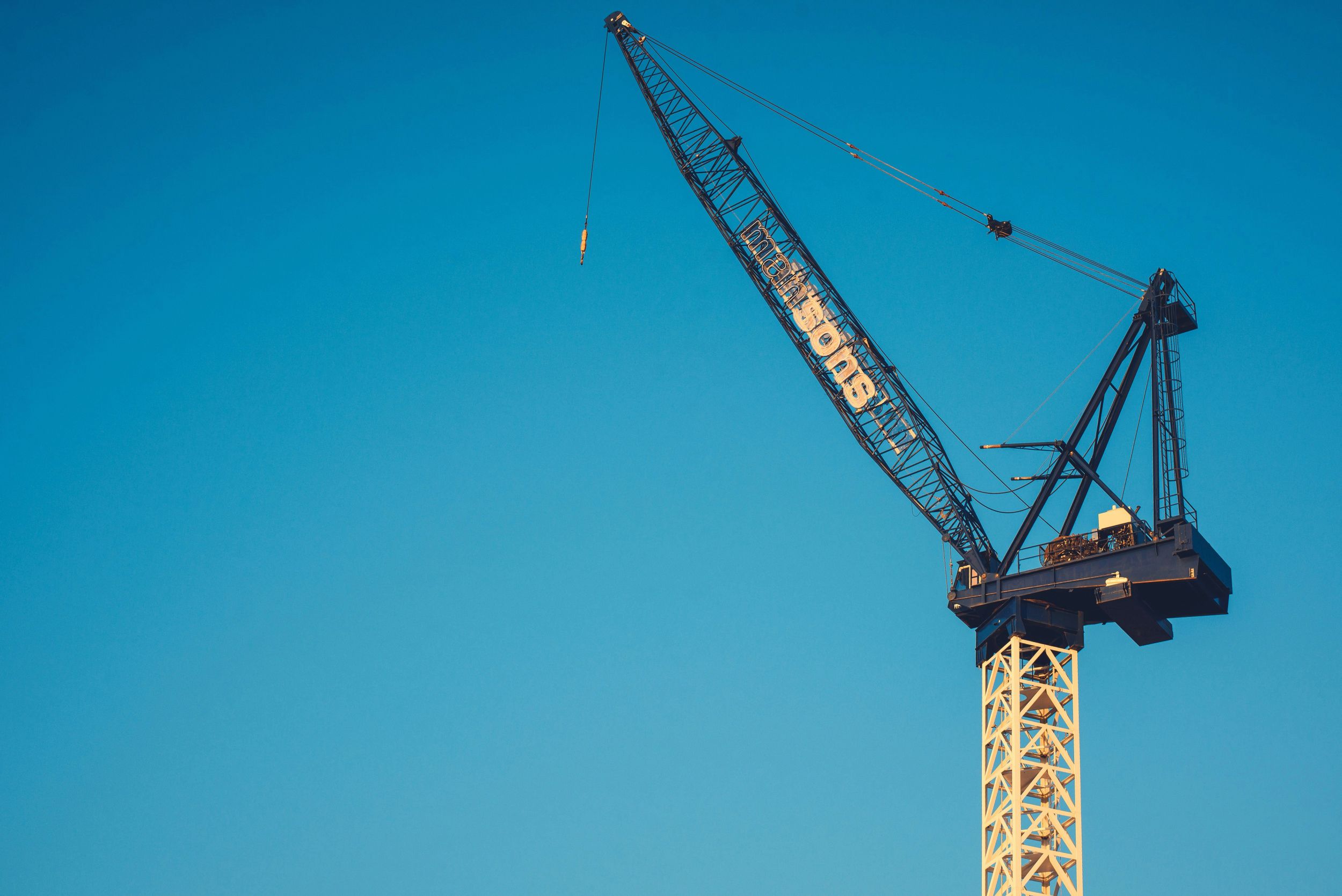 Hinkley Point C Crane Failure Forces Emergency…
