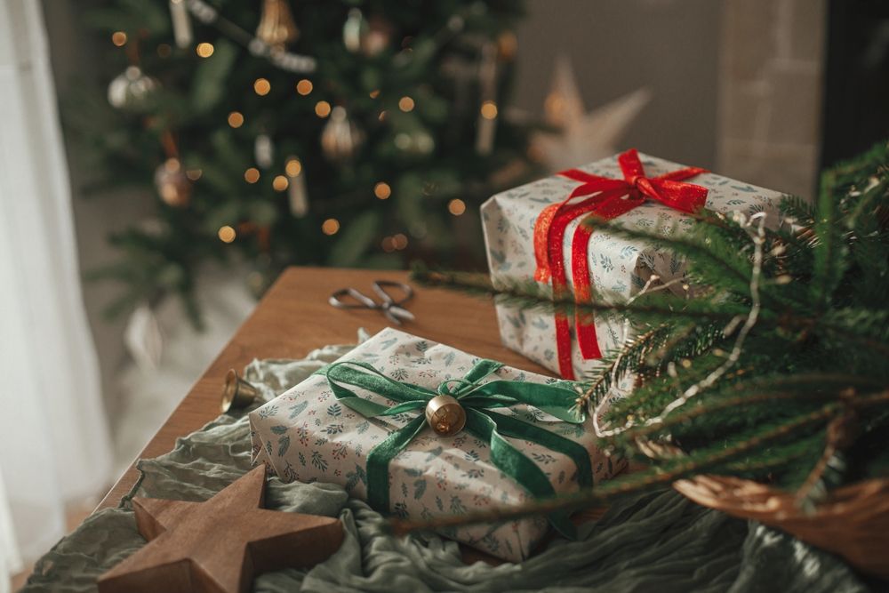 8 Christmas Gifts You Can Get For A Steal If You Buy…