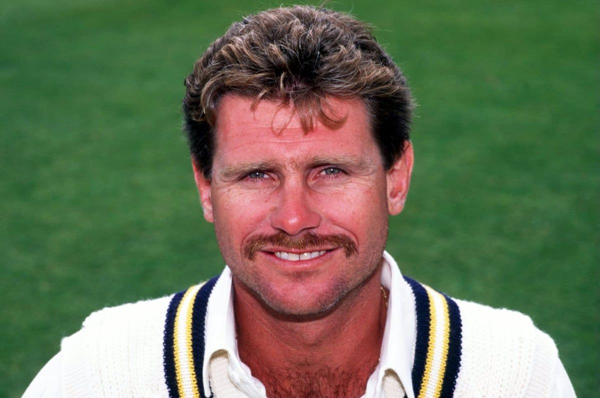 Robin Smith: England and Hampshire cricket legend 'The…