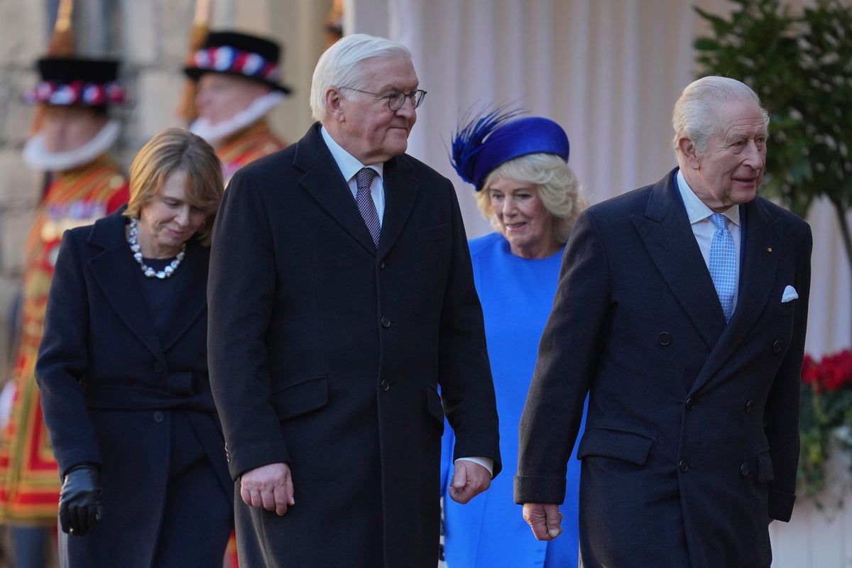 King and Queen welcome German president for first…