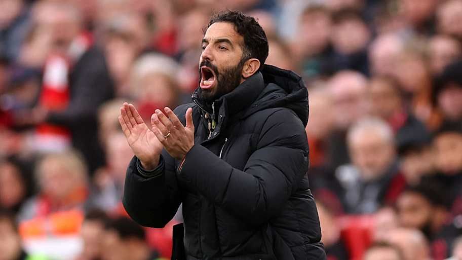 Sports Illustrated - Man Utd Learn Transfer ‘Formula’…
