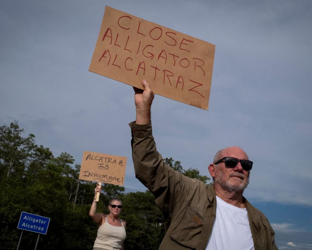 First Thing: ‘Alligator Alcatraz’ detainees face human…
