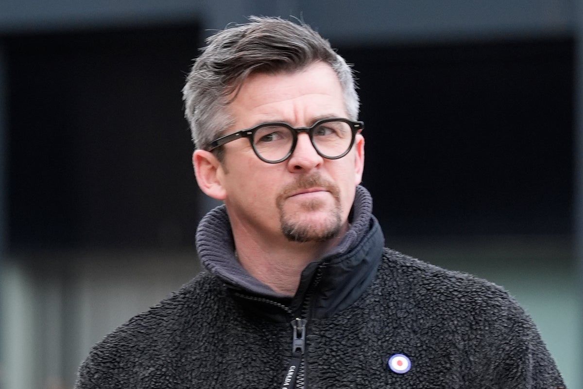 Ex-footballer Joey Barton sentenced for posting…