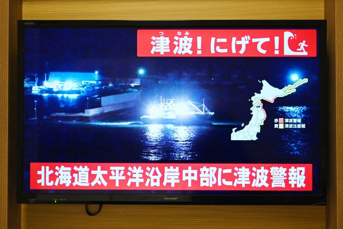 Japan tsunami live updates: At least 23 people injured…