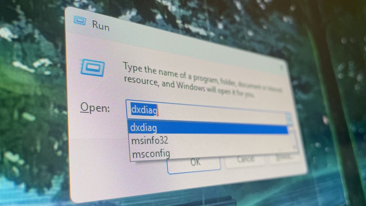 Looks like the Run dialog box is getting a sleek new…