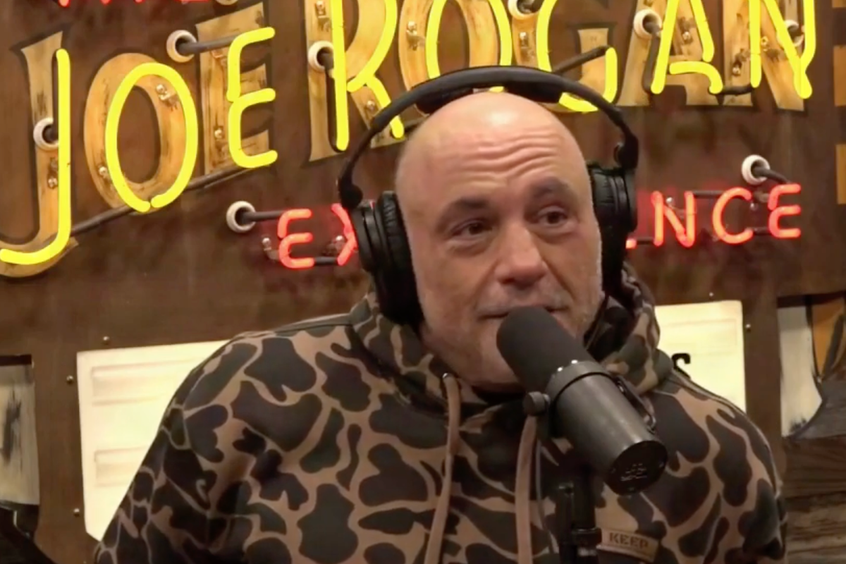 Joe Rogan warns Trump that White House UFC event could…