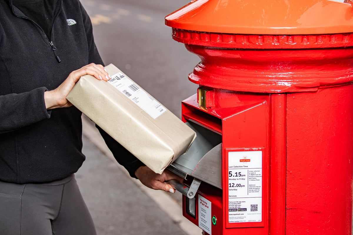 Royal Mail issues Christmas delivery warning for…