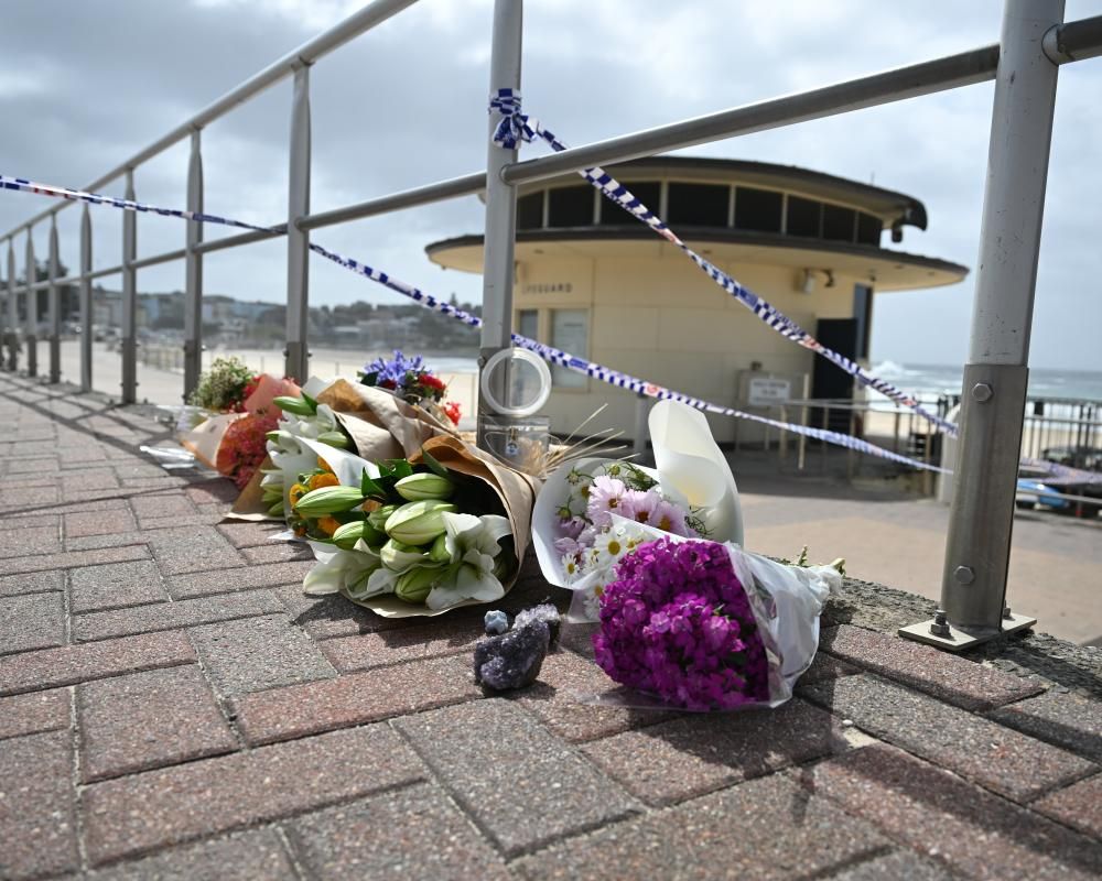 As shots hit Bondi beach, Jessica desperately searched…