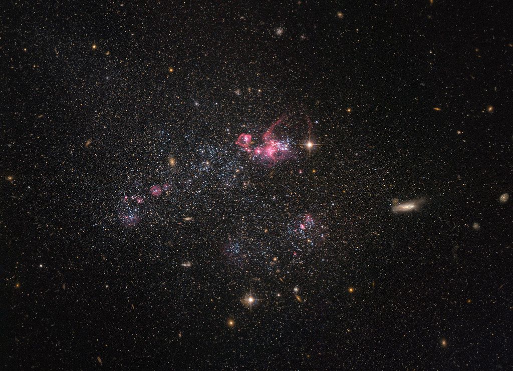 NASA Just Shocked the World: Most Small Galaxies Might…