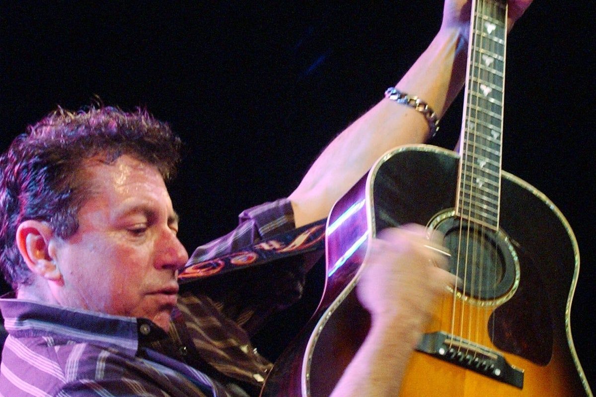 Joe Ely, a Texas songwriter whose legacy touched rock…