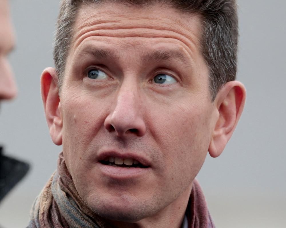 Starmer appoints career diplomat Christian Turner as…