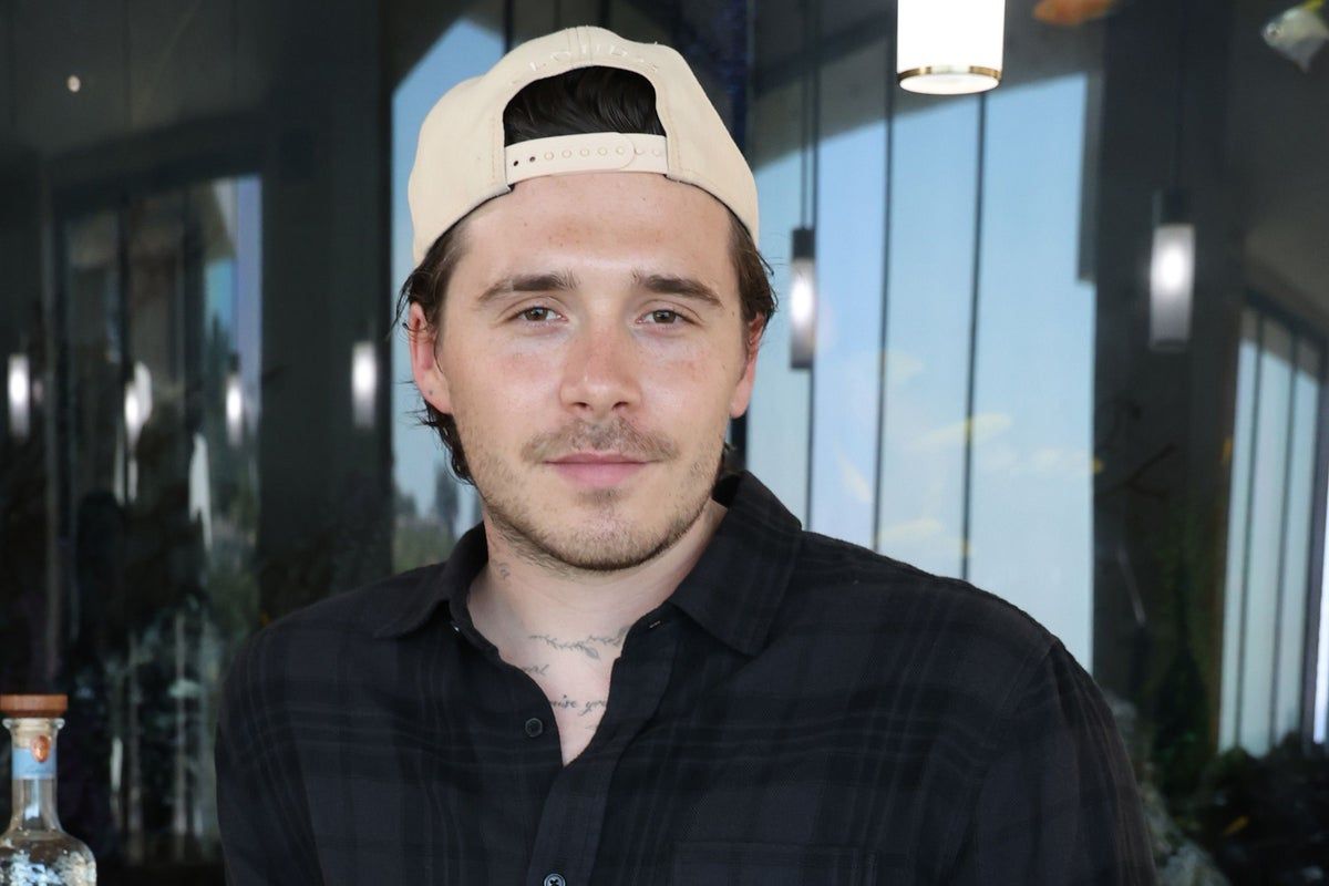 Cruz Beckham claims Brooklyn has blocked him and…