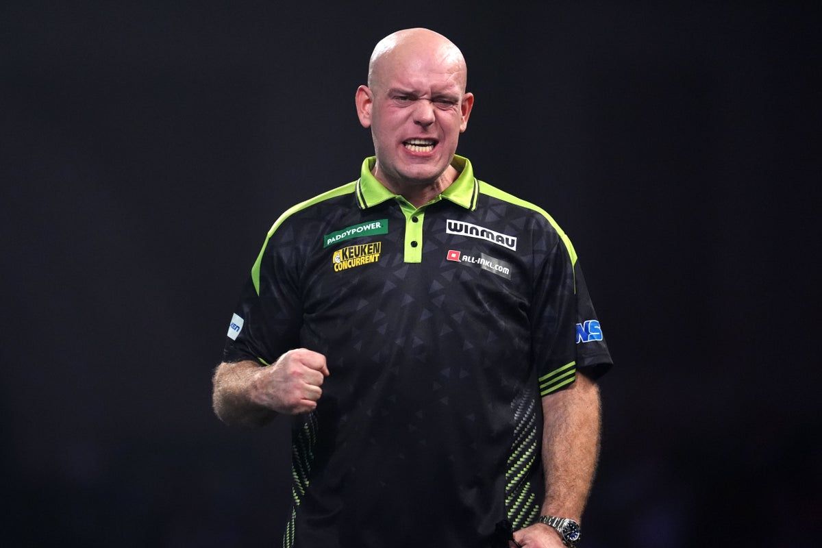 Michael van Gerwen finds form as Peter Wright and…