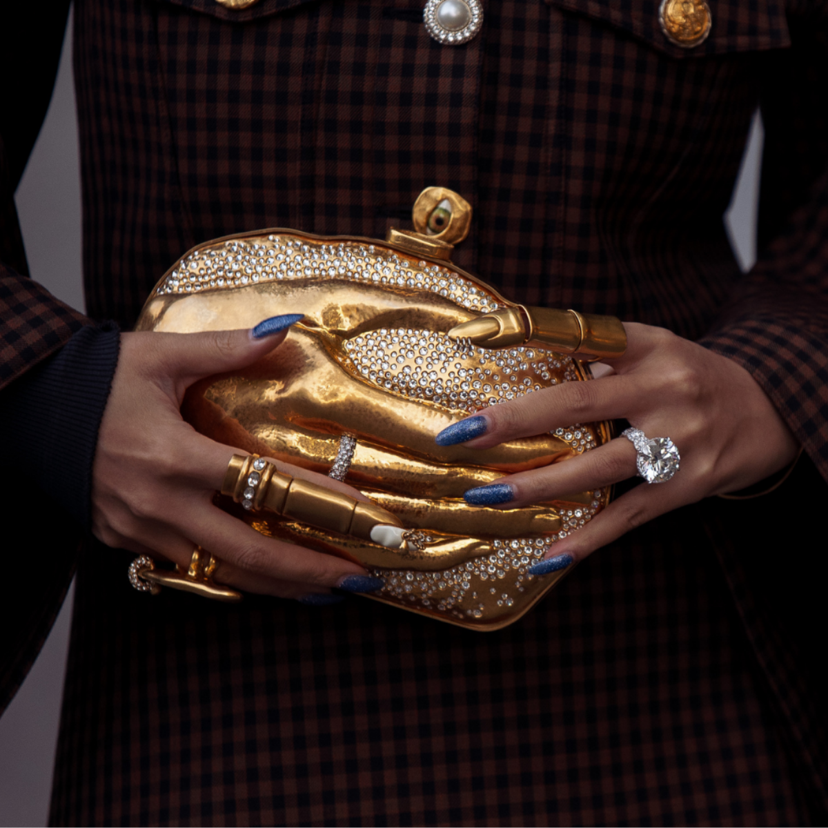 Missed Out On a Salon Nail Appointment? These Festive…