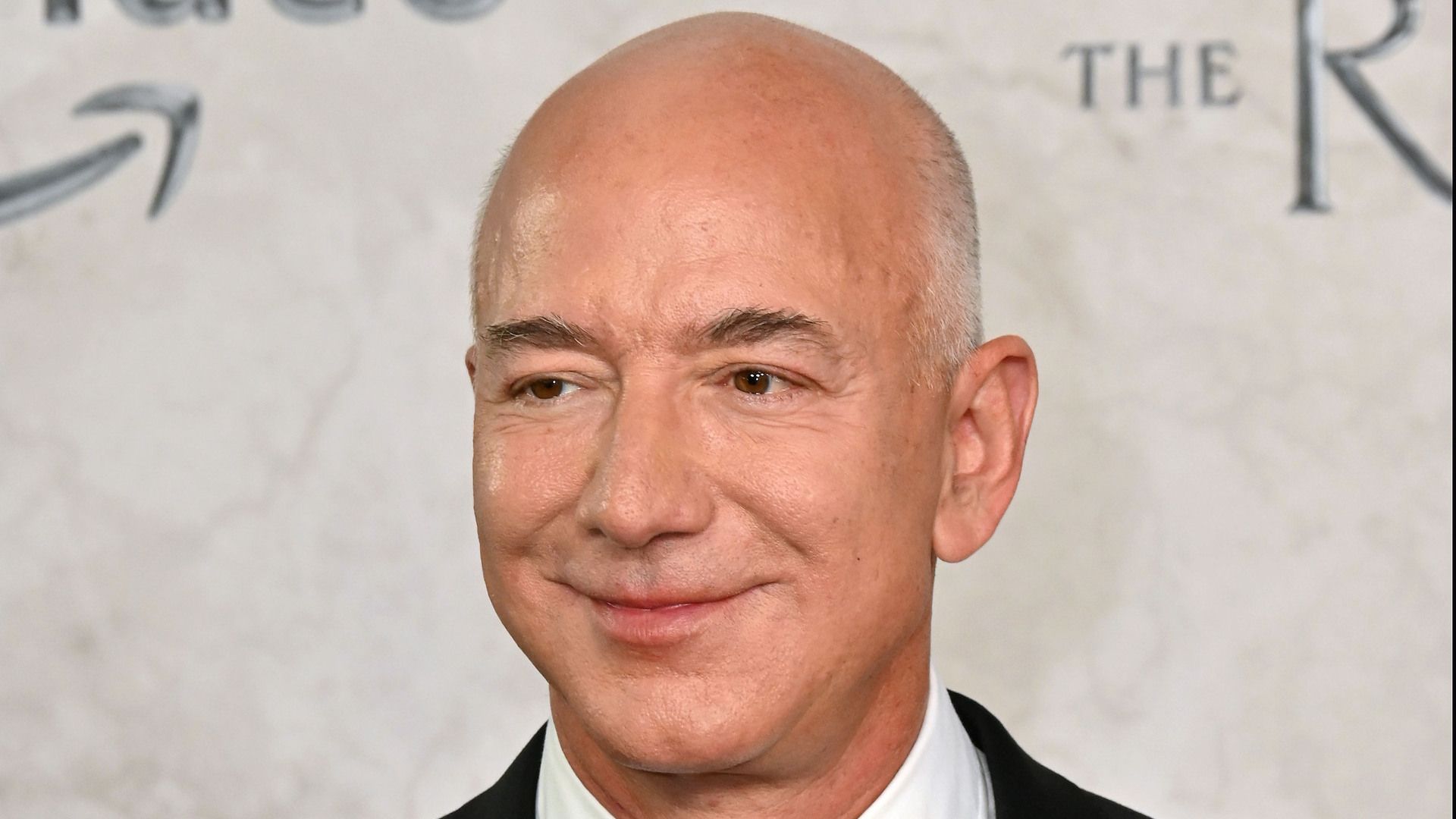 Jeff Bezos Warns: Do This Before Starting a Company in…